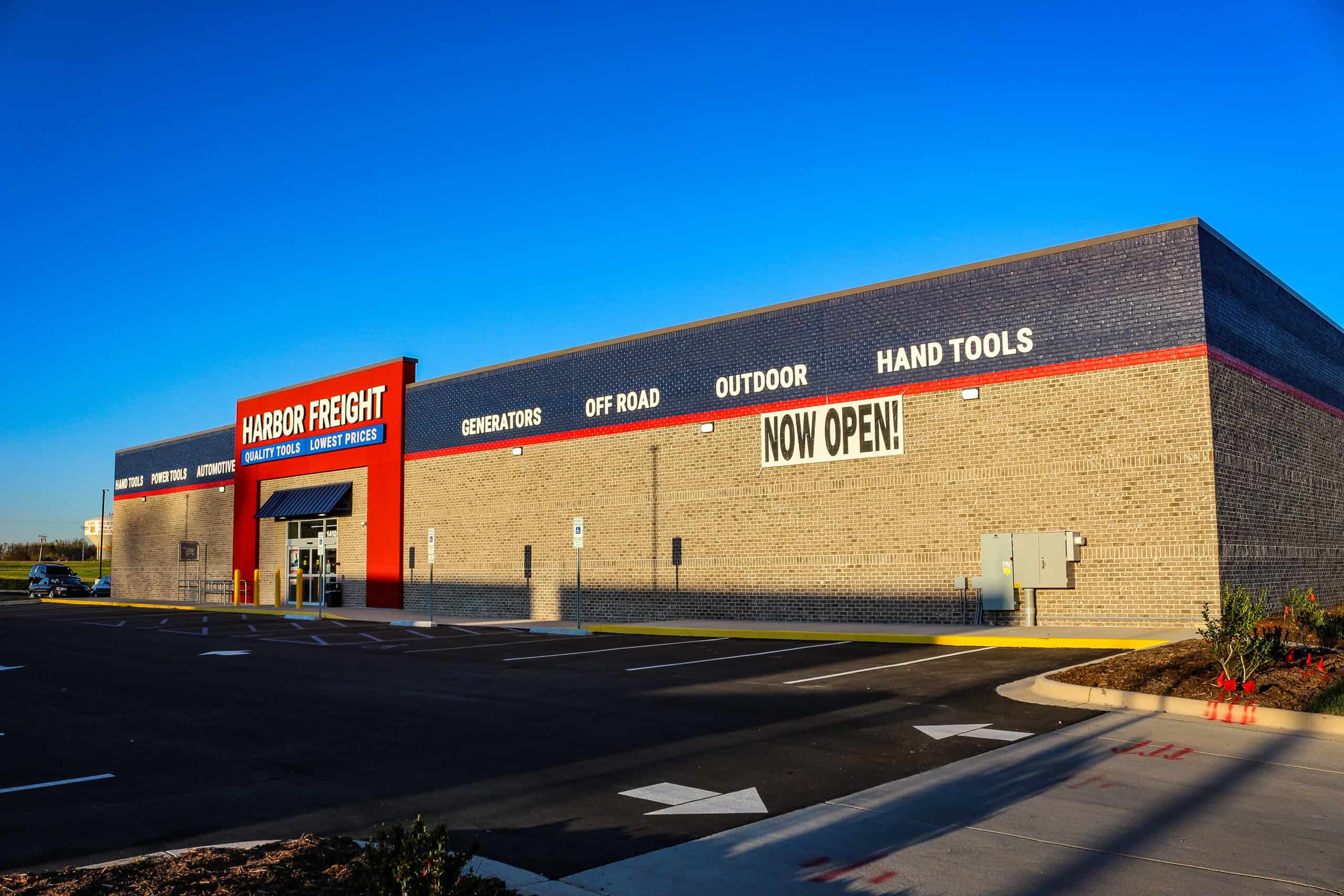 Harbor Freight - Fourth Elm Construction